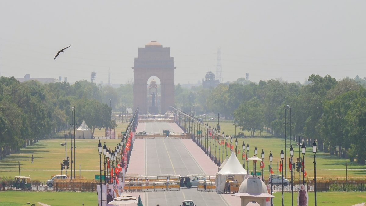 Delhi Records Warmest October Since 1951, Temperatures May Drop After ...