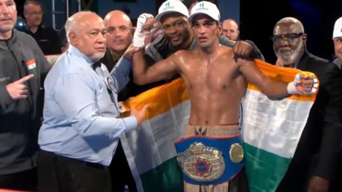 Indian Boxer Mandeep Jangra Wins WBF's Super Featherweight World Title ...