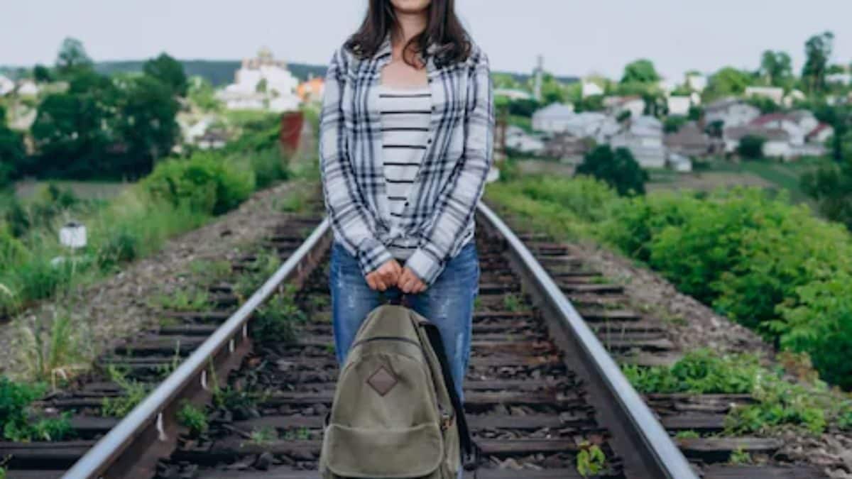 This UK Woman Fell In Love With Loco Pilot Who Saved Her Life | Viral ...