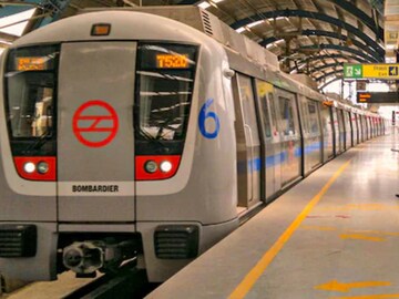 DMRC: Metro's First Train for Phase-IV Operation Reaches Delhi, Check ...