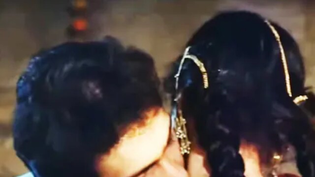 The Historic Scene: A Look At Raj Kapoor’s Bold Vision In Ram Teri ...