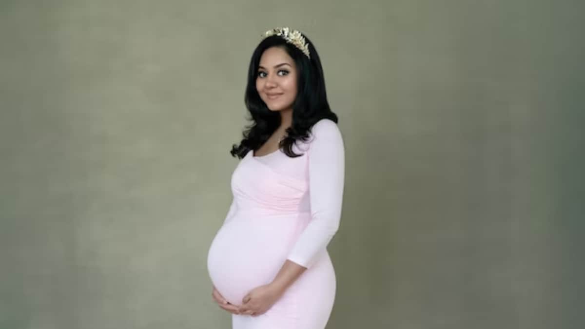Actress Vidya Pradeep Shares Glimpses From Her Maternity Shoot With ...