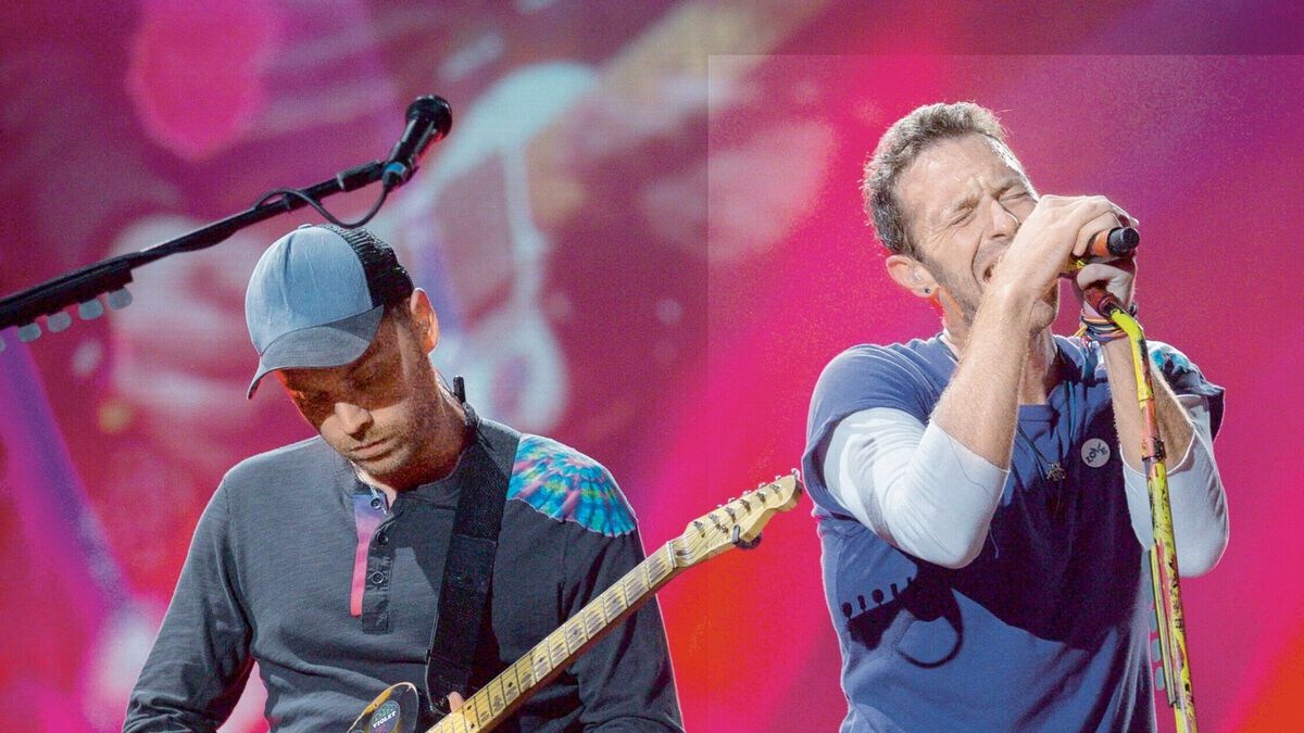 Coldplay’s Ahmedabad Concert Chaos: BookMyShow Queues Hit 8 Lakh, Fans ...
