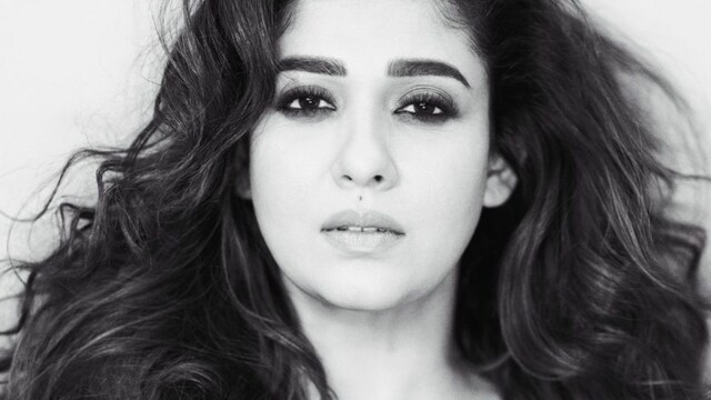 Nayanthara's Makeup Is Incomplete Without Her Signature Smokey Eyes ...