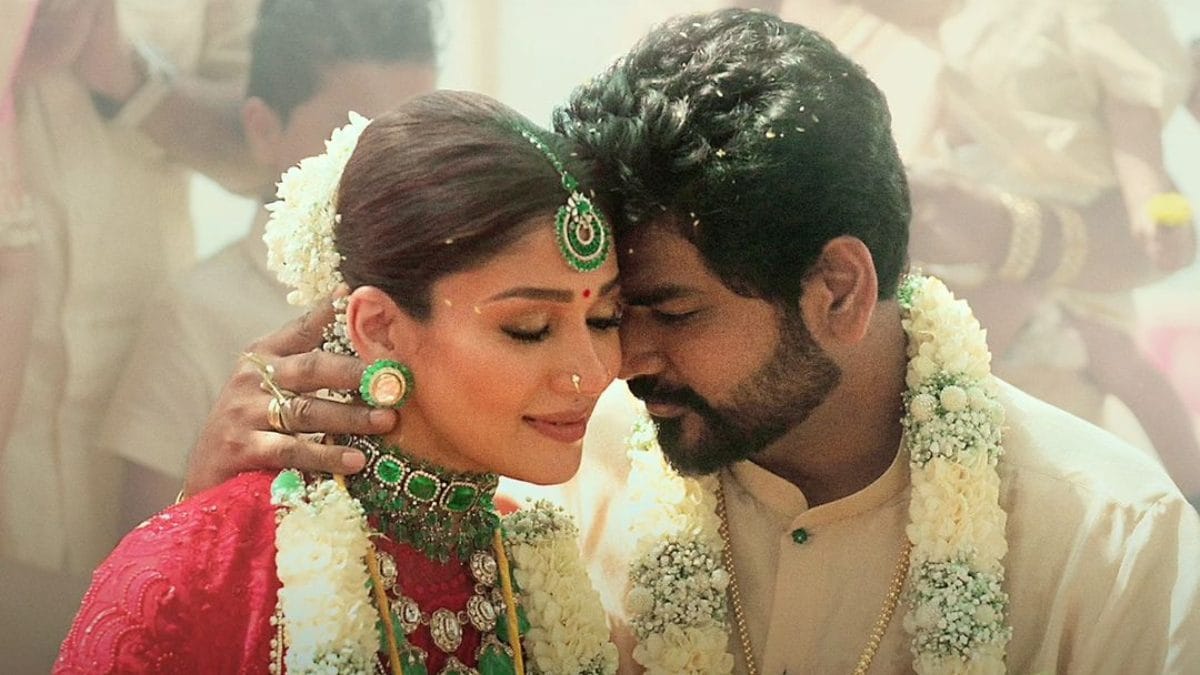 Nayanthara Teases Her Documentary, Shares Poster Featuring Vignesh ...