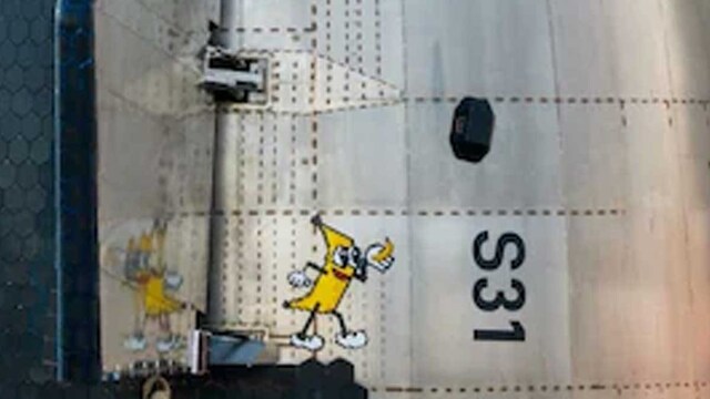 The Story Behind A 'Banana Sticker' On SpaceX's Starship Rocket | Viral ...
