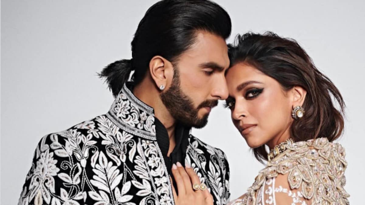 Bollywood Actors Deepika Padukone, Ranveer Singh Rent Out Mumbai ...