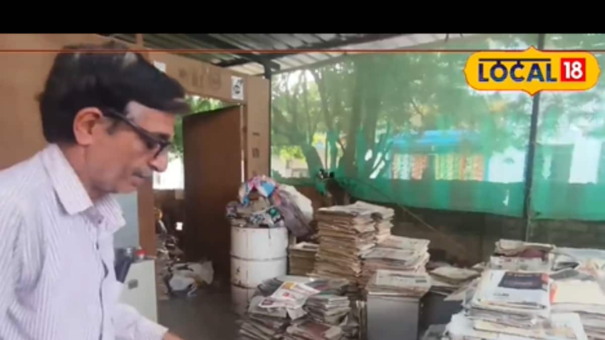 This Man Has Been Collecting Newspapers For 40 Years; Here's Why ...