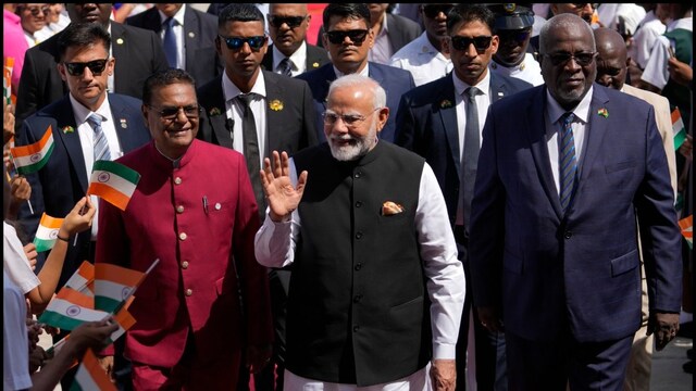 PM Modi's Showcases India's Rich Heritage With Special Gifts For World ...