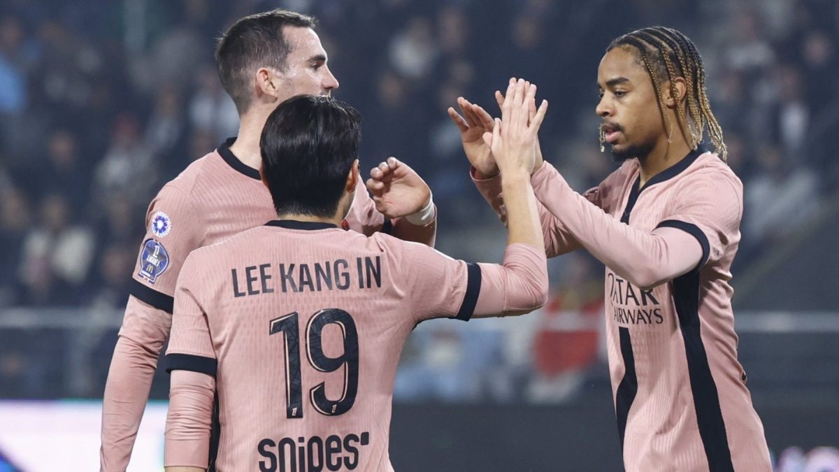 Lee Kang-In & Bradley Barcola Star As PSG Crush Angers To Stay 6 Points ...
