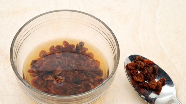 Boost Your Health With Raisin Water: From Skin Glow To Heart Health ...