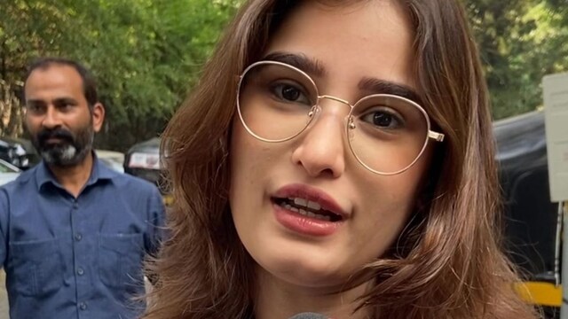 Raveena Tandon's Daughter Rasha Thadani Votes For The First Time, Says ...