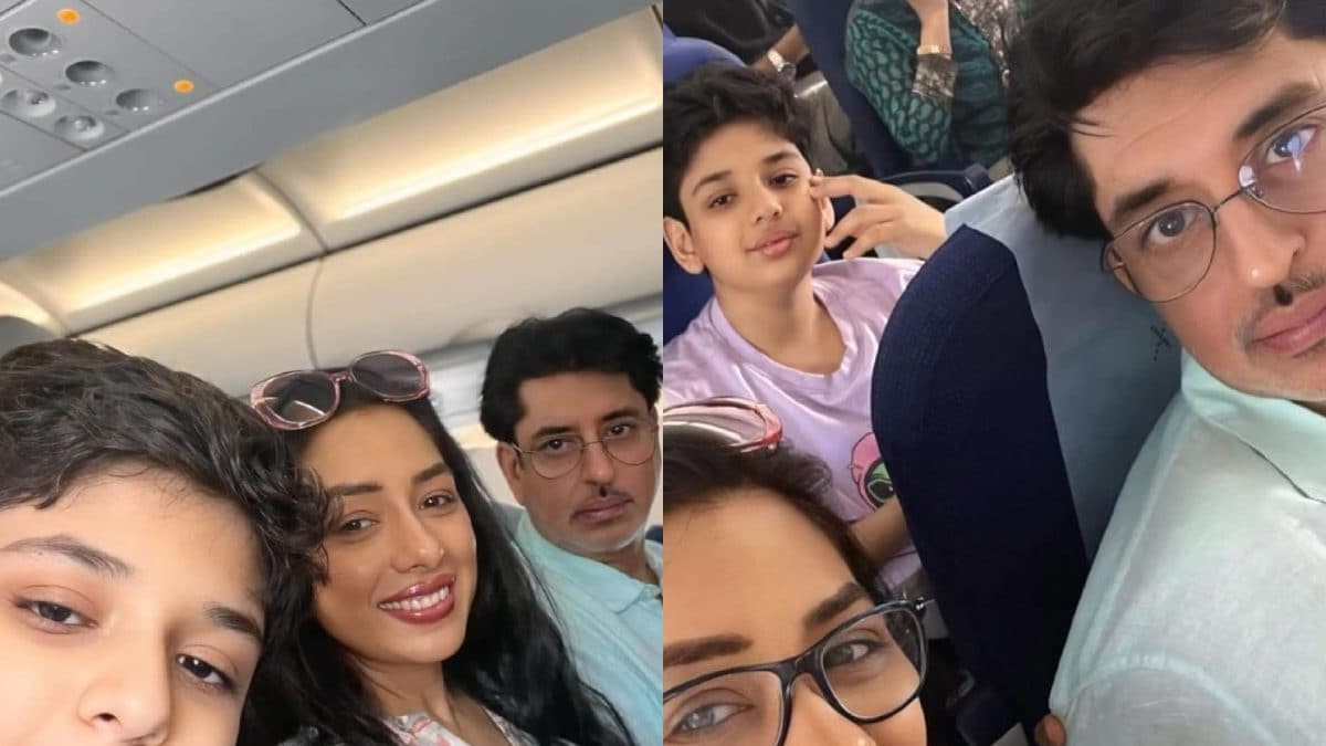 Rupali Ganguly Shares A Selfie With Husband Ashwin, Jets Off For ...