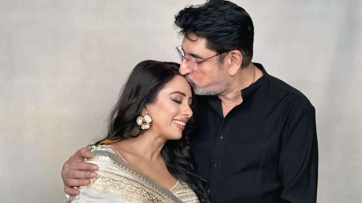 Rupali Ganguly's Husband Ashwin Shares Post About 'First Love of My ...