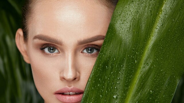 World Vegan Month: How Gen Z Is Redefining Beauty with Vegan and ...