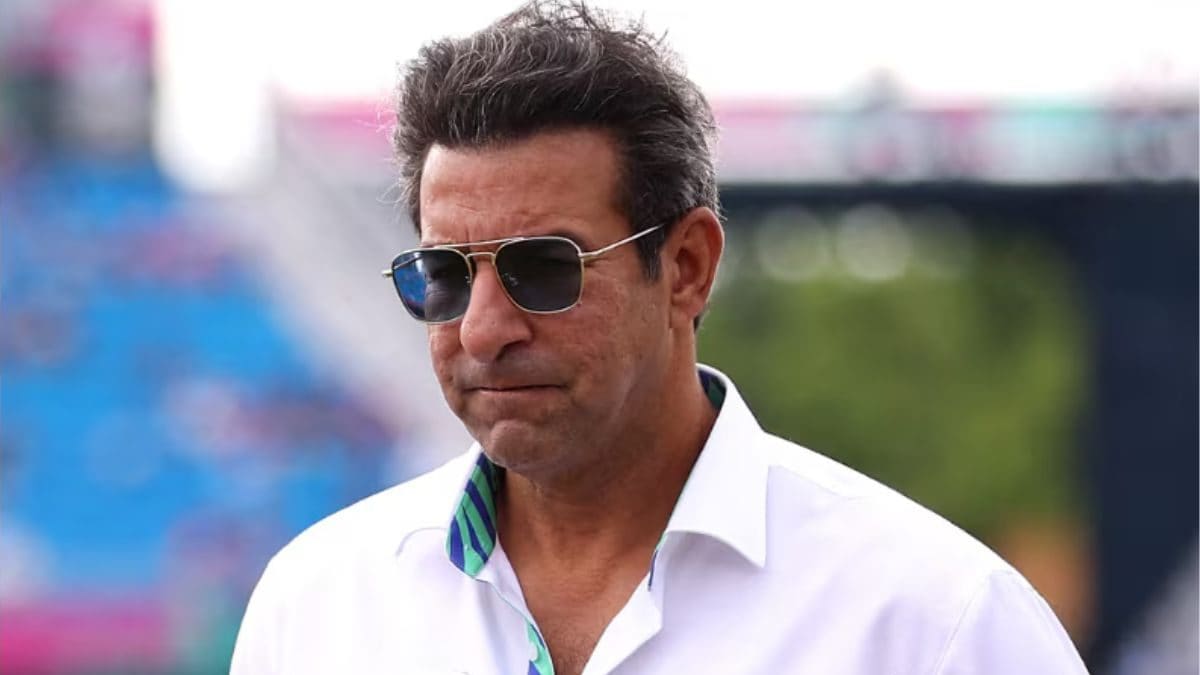 Haircut For Wasim Akram's Cat Costs As Much As An iPhone! | World News ...