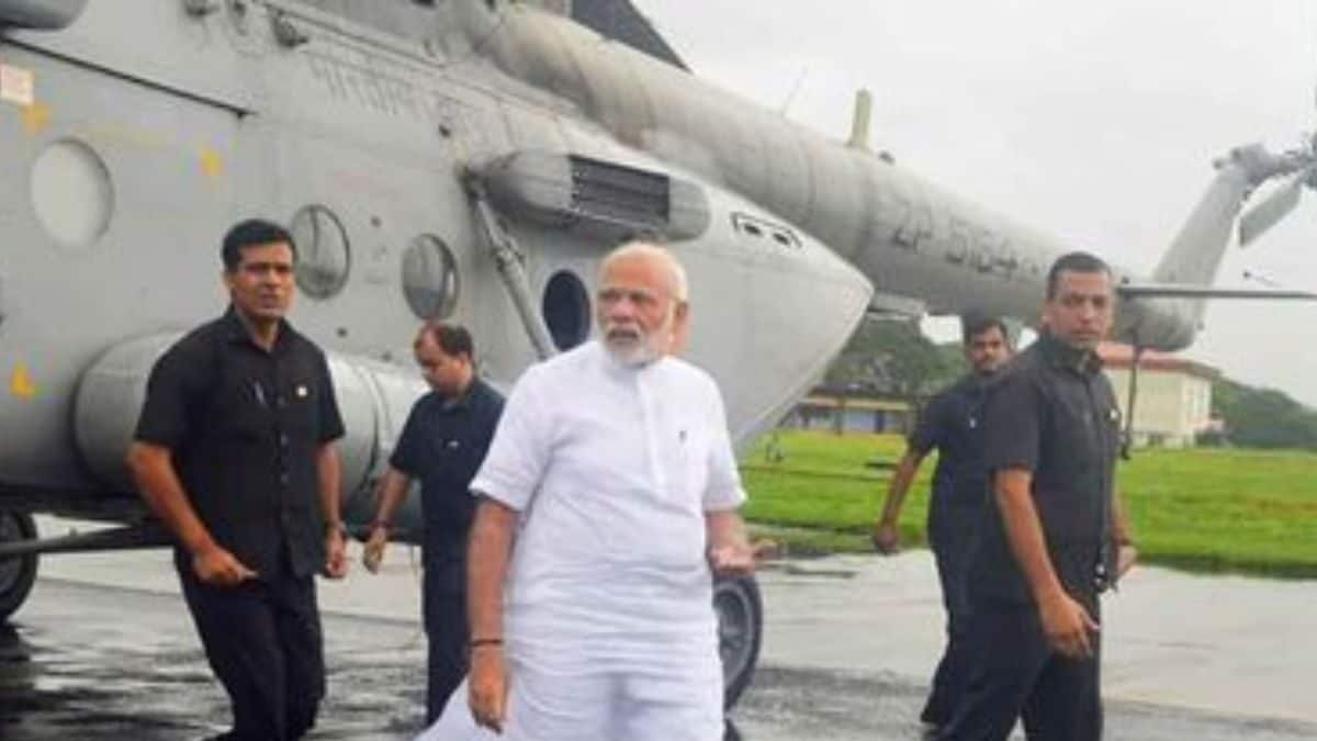 PM Modi Leaves Jharkhand In Another Plane After His Aircraft Faces ...
