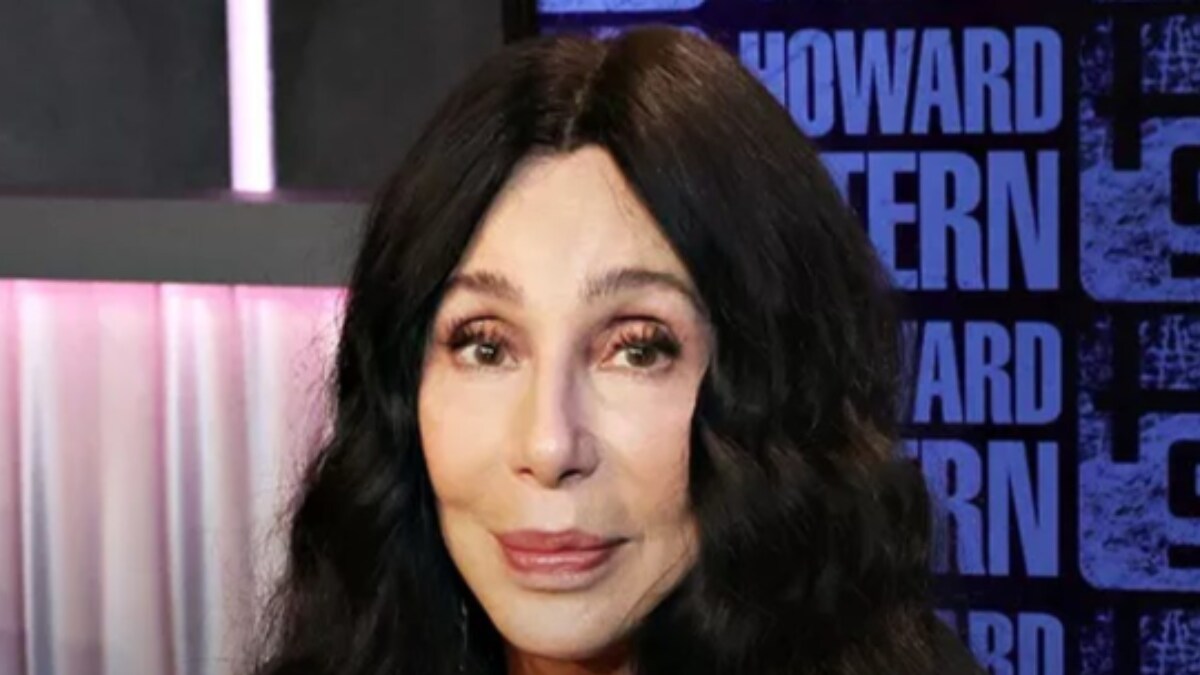 In Her Memoir Cher Reveals How Anger Led To Revenge Sex At 14 Movies News News18