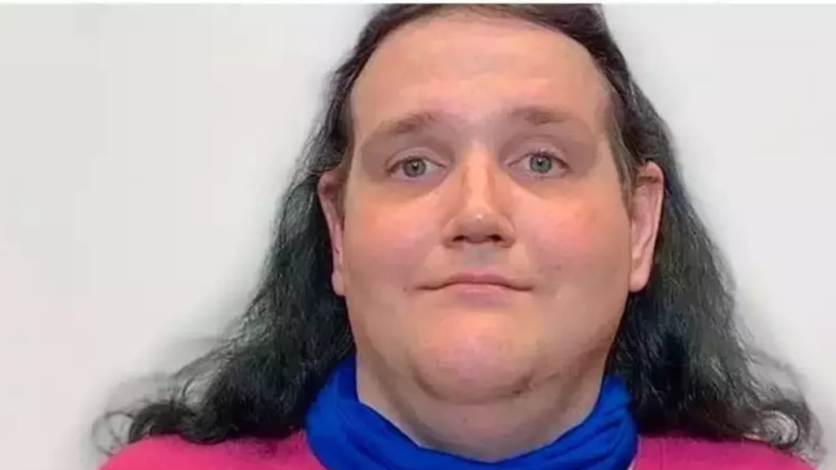 Who Is Chris Chan, A Transgender Going Viral After Pregnancy ...