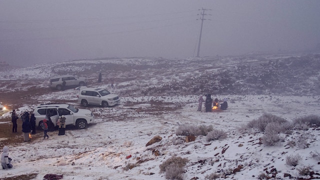 Watch: Snow Transforms Saudi's Al-Jawf, Bringing Unusual Winter, Storm ...
