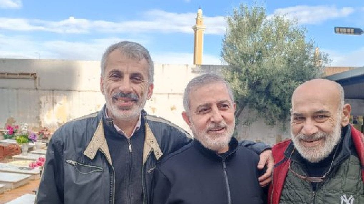 Hezbollah Leader, Who Survived Israeli Strike, Seen Touring Beirut Post ...