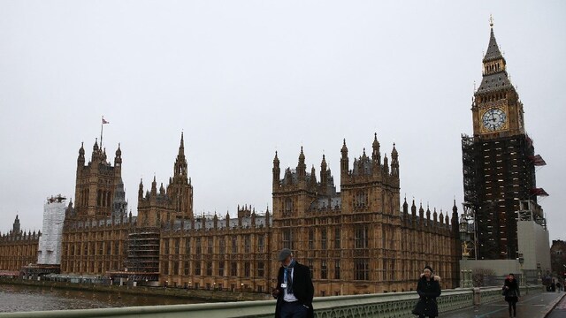 Man Stabbed In Front Of Tourists Near UK Parliament On Westminster ...