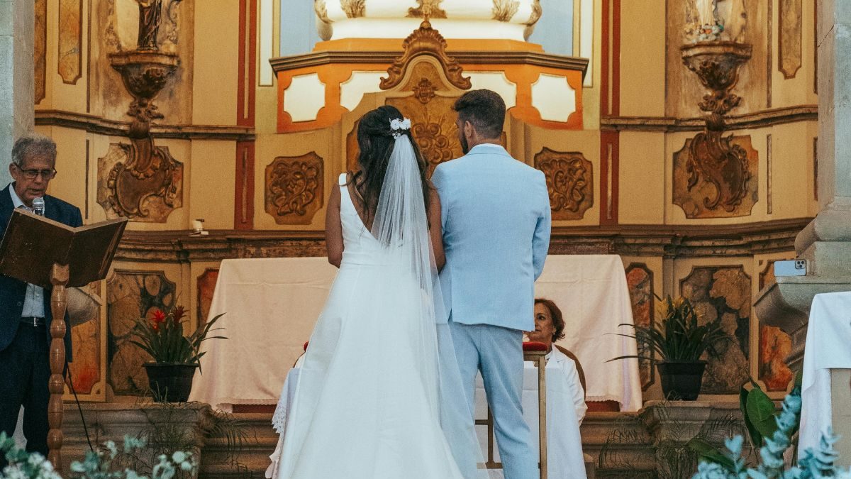 Christian Wedding Traditions Across India Including Goa, Kerala ...