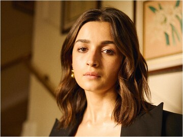 Alia Bhatt To Collaborate With Dinesh Vijan For A Supernatural Horror ...