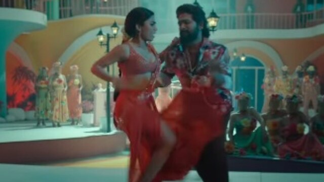 Pushpa 2: Allu Arjun, Rashmika Mandanna Tease Fans With A New Pic Ahead Of Peelings Song Release ...