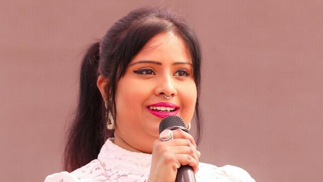 Bhojpuri Singer Stopped From Singing 'Raghupati Raghav', Forced To Apologise: 'I Am Shocked ...
