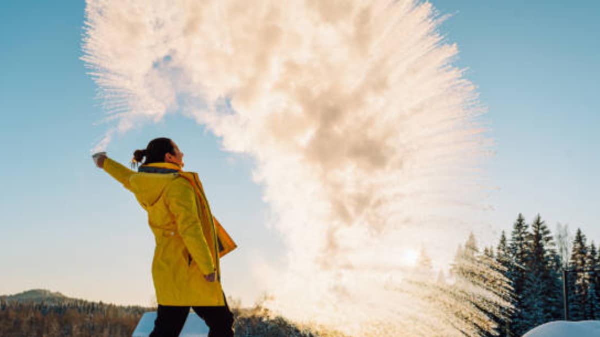 Woman Suffers 2nd-Degree Burns While Trying Viral ‘Boiling Water Into ...