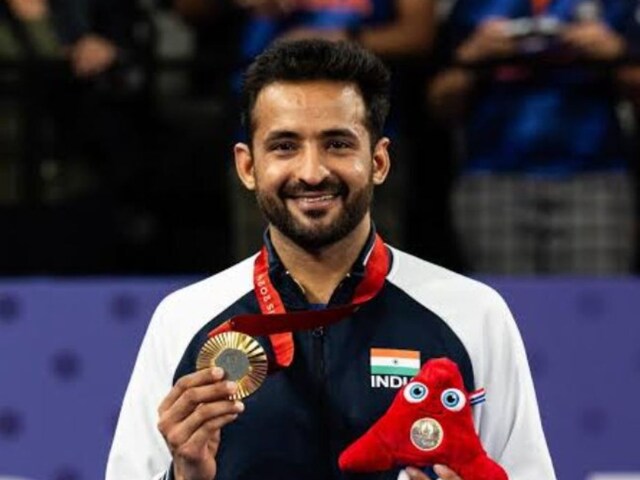 Indian Para-Badminton Star Kumar Nitesh Nominated For BWF's Player Of ...