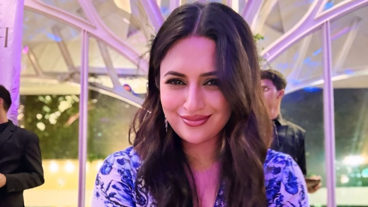 Divyanka Tripathi Turns 40: Which Was The First TV Show Of The Actress ...