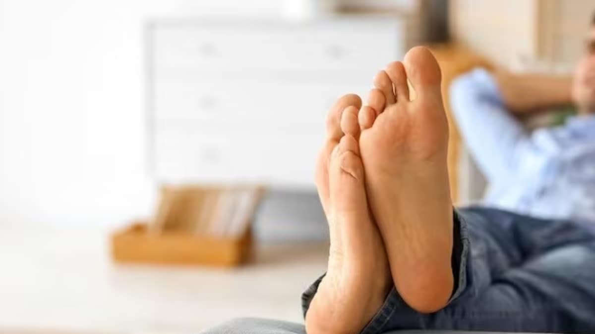 What Does The Shape Of Your Foot Say About You? | Lifestyle News - News18