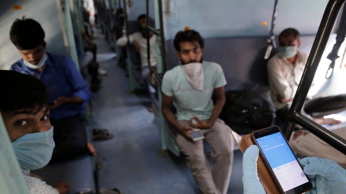 Have An RAC Train Ticket? Check This Rule On Who Gets To Sit On The ...