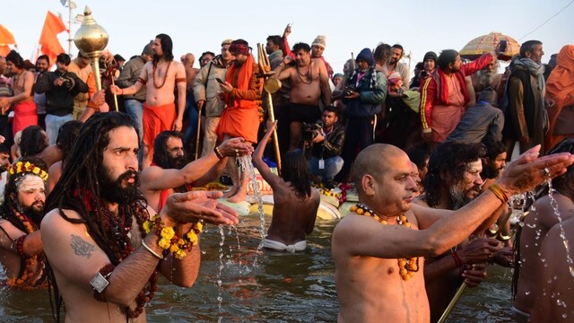 Kumbh Mela 2025: From Amrit Snan To Pind Daan, 8 Sacred Rituals You ...