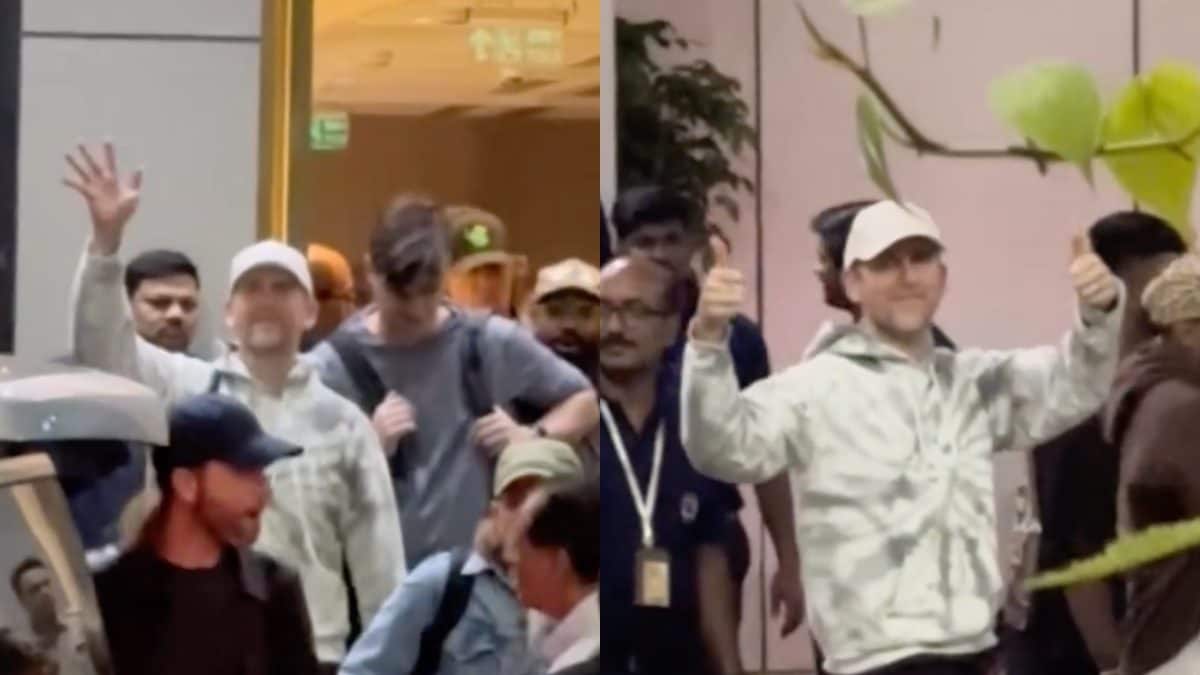 Maroon 5 Lands In Mumbai For Debut India Concert; Adam Levine Records ...