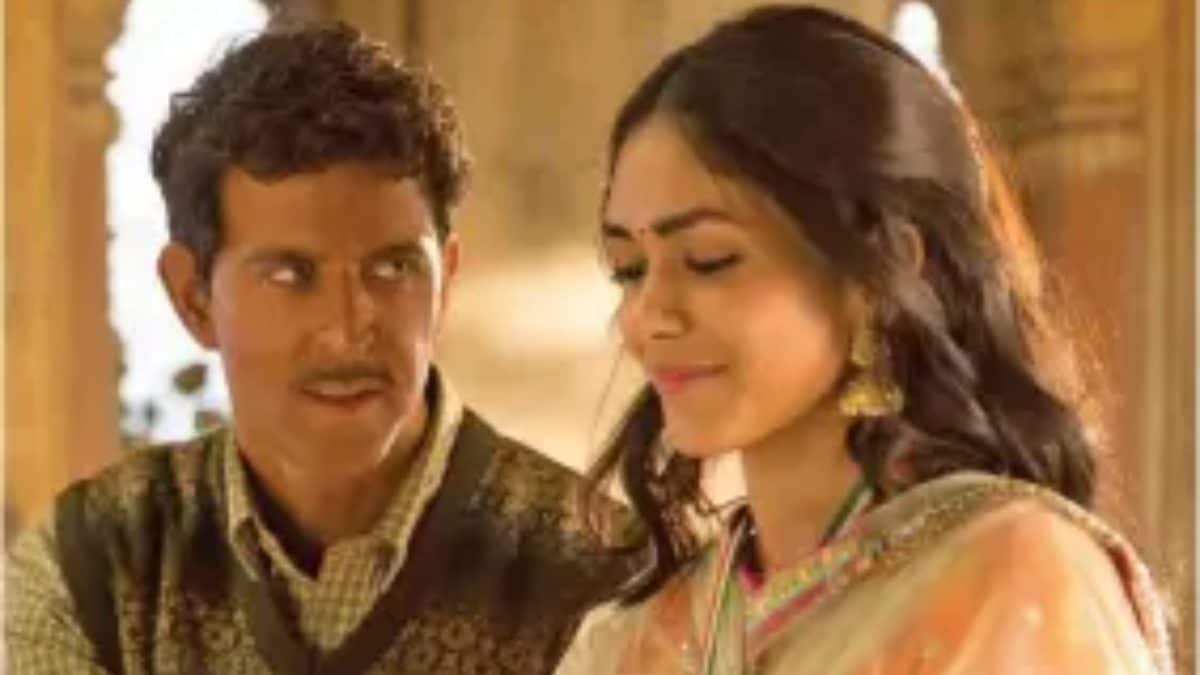 Mrunal Thakur Shares Her ‘Super 30’ Audition Clip, Director Vikas Bahl Reveals Why He Was ...