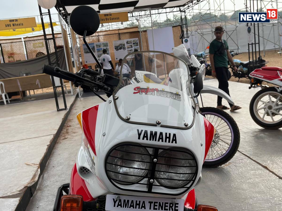 Honda VFR400R Old School in Pics: See Design, Features, Road Presence ...