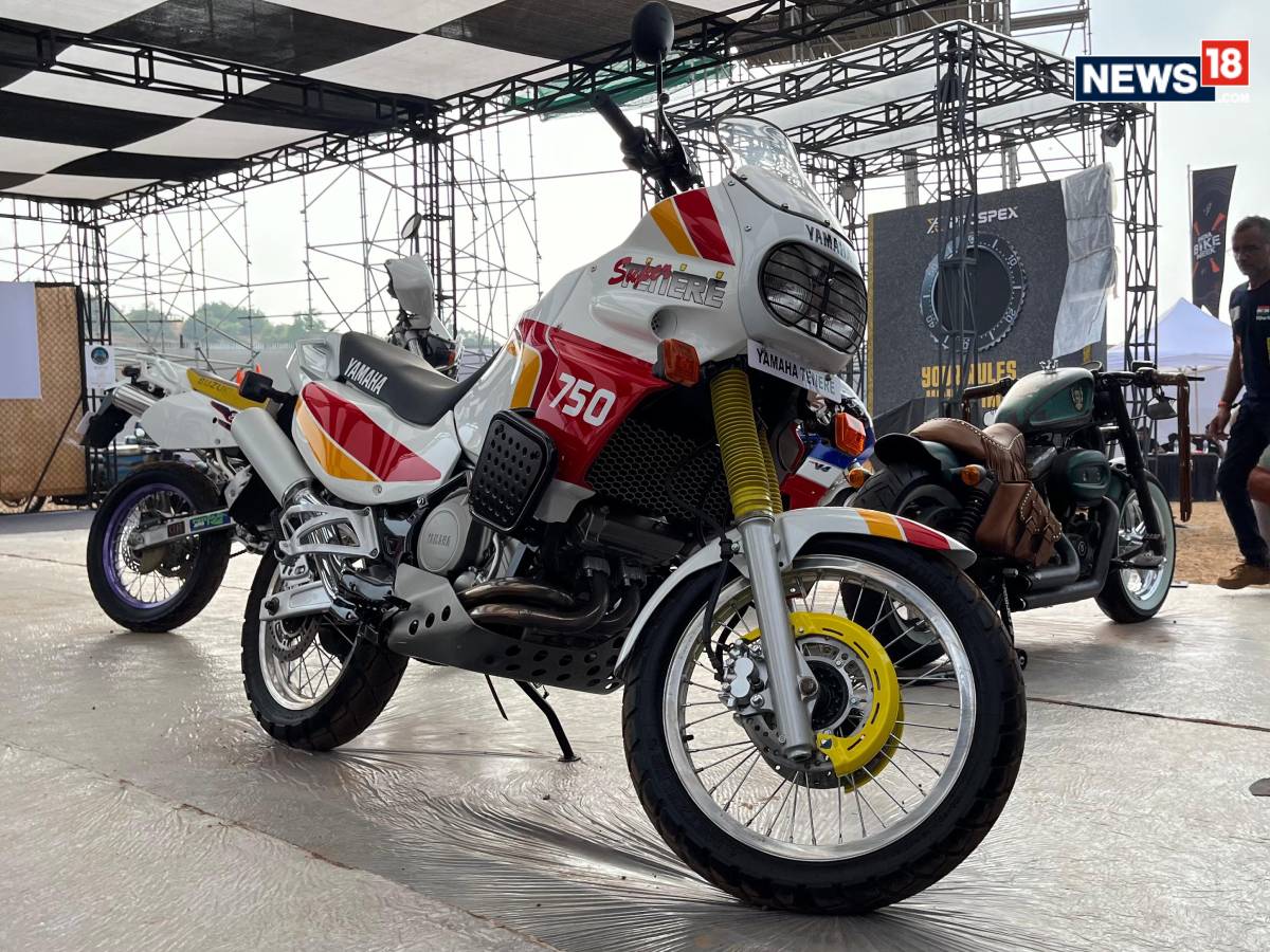 Honda VFR400R Old School in Pics: See Design, Features, Road Presence ...