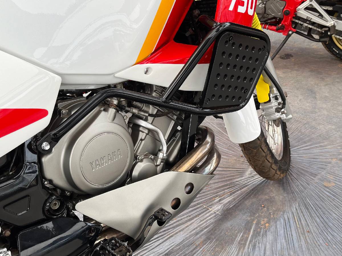 Honda VFR400R Old School in Pics: See Design, Features, Road Presence ...