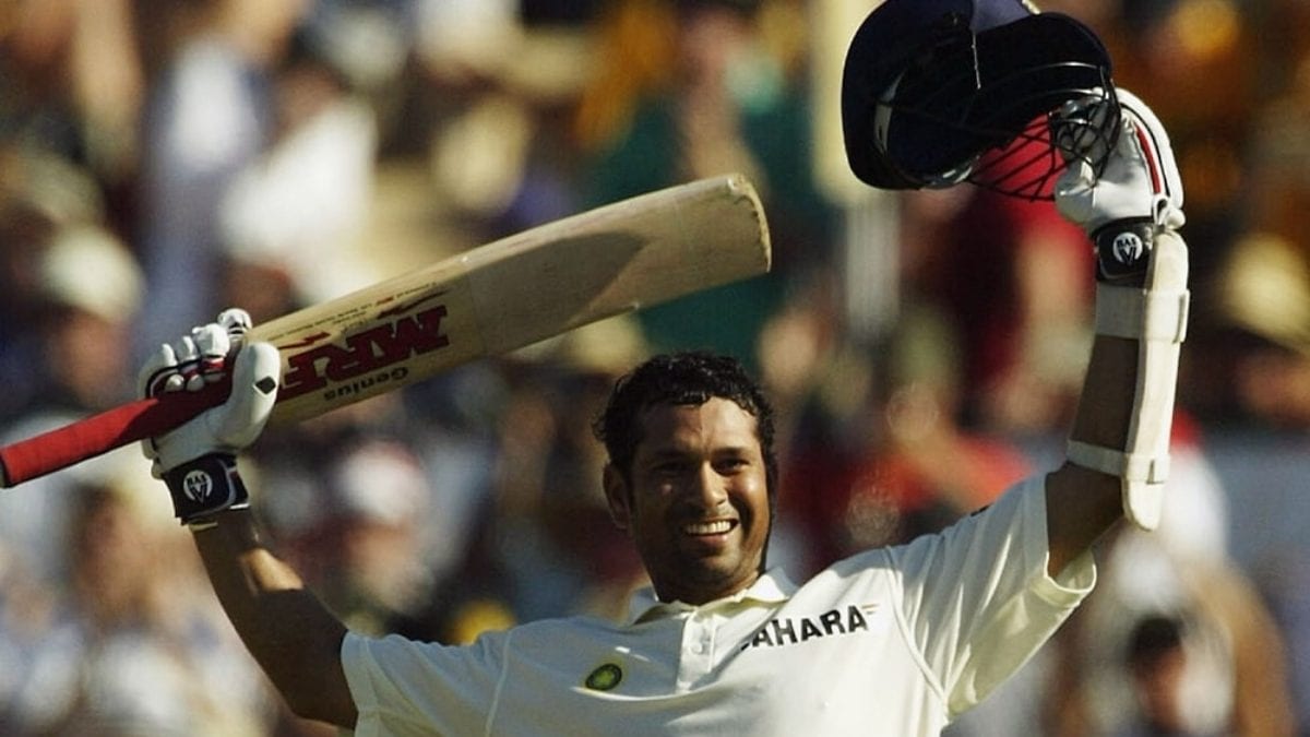 On This Day, December 11: When Sachin Tendulkar Scored Two Memorable ...