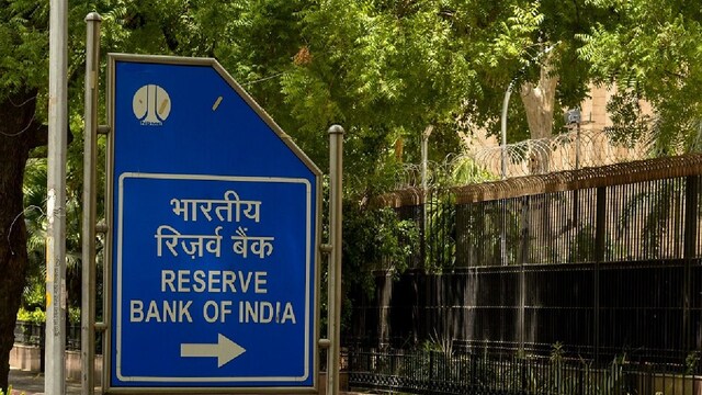 RBI Policy Today: Repo Rate Unchanged, CRR Cut, FY25 GDP, Inflation ...