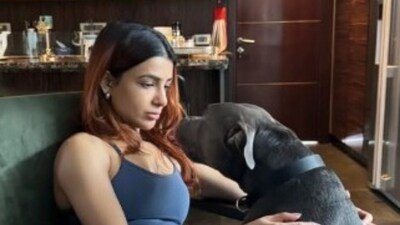 Samantha Ruth Prabhu Cuddles With Her Puppy, Says 'No Love Like Saasha Love' | Photo | Movies ...