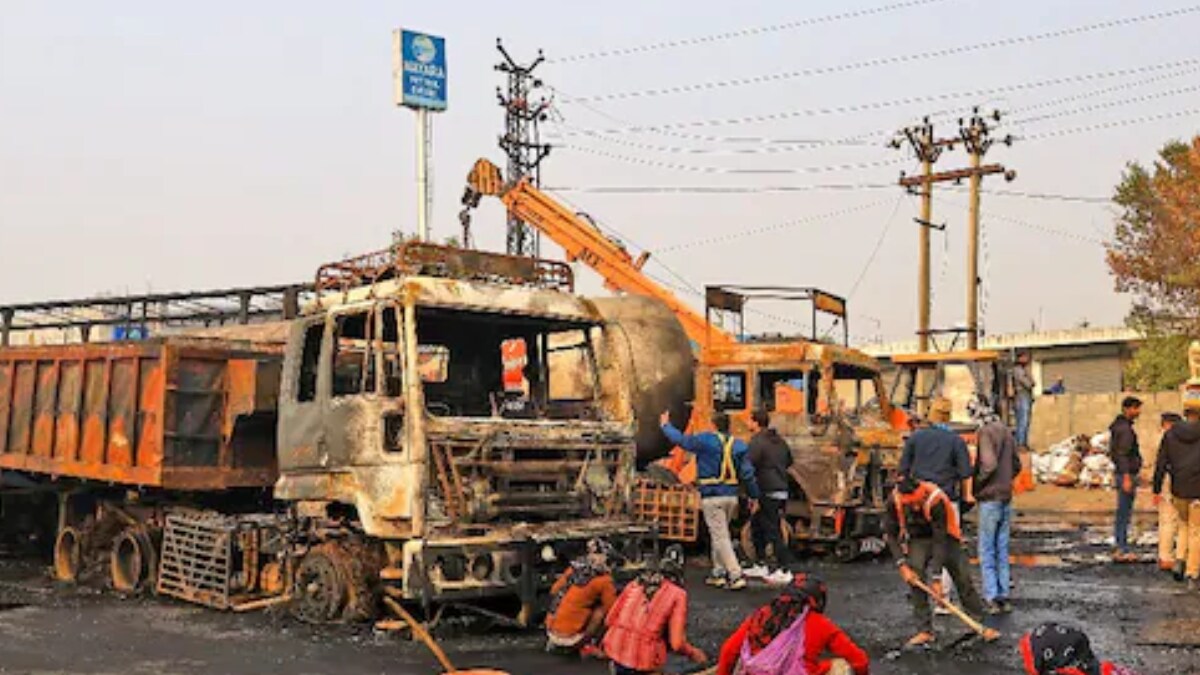 Bystanders Made Videos As Jaipur Victims In Flames Ran For Help ...