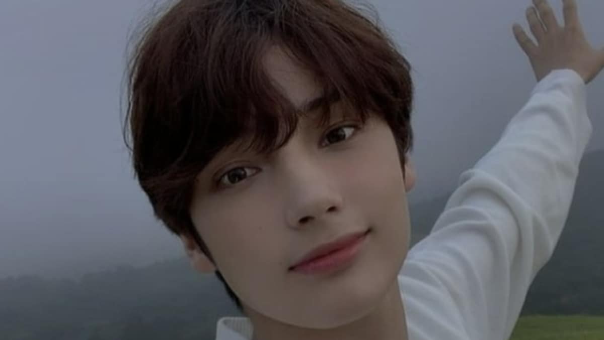 Too Gross? TXT’s Hueningkai Is Not Allowed To Post This Photo | Movies ...