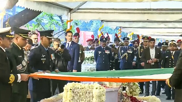 Gun Salute, State Funeral As India Bids Farewell To Ex-PM Manmohan ...