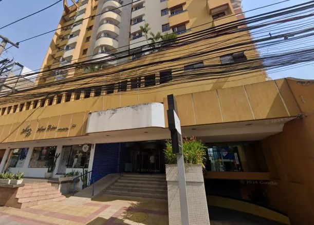 Onlyfans Pornstar Falls Off Brazil Hotel Balcony While Filming Threesome Dies Report News18
