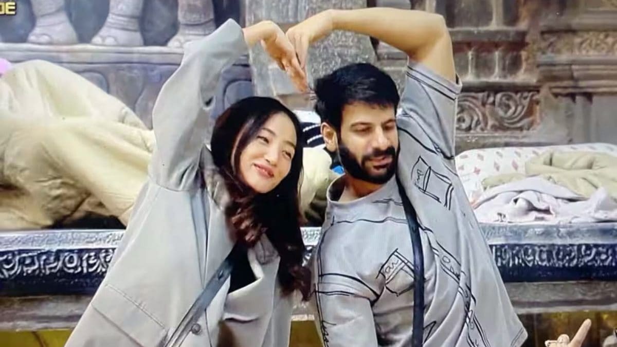 Karan Veer Mehra, Chum Darang To Celebrate Valentine's Day Together ...