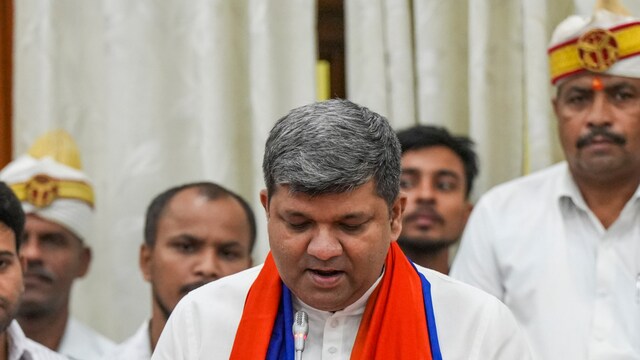 'Under Threat': Yogi Cabinet Minister Ashish Patel Accuses UP STF Of ...